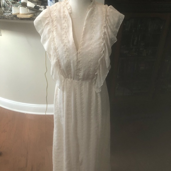 Zara | Dresses | Zara Dress 46 Inches Long Very Pretty It Is New Never ...